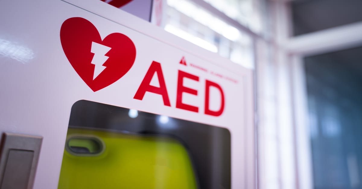 A Guide To The Different Types Of AED Devices - Healthcare Business Today